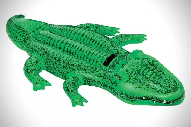 Raksasa Gator Ride-On Inflatable Float