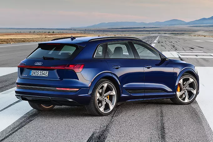 2021 Audi e-tron S y e-tron S Sportback 6687_2