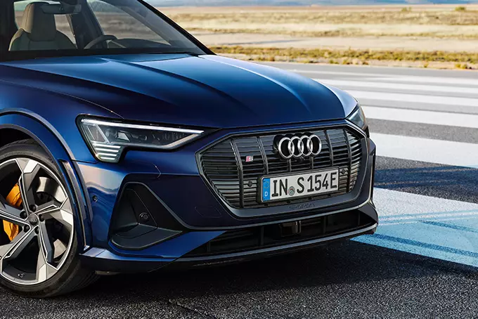 2021 Audi e-tron S & e-tron S Sportback 6687_3