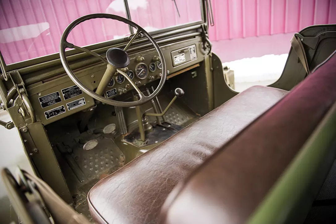 Blòk vann piblik: 1945 Dodge WC-58 Radio Machin 6738_5