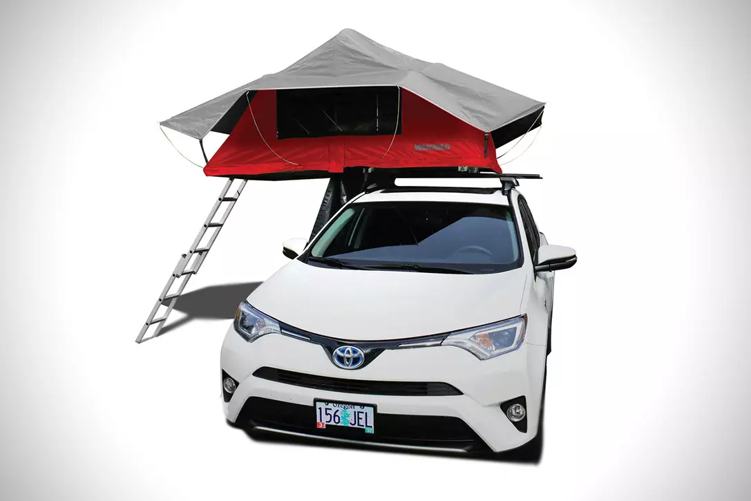 I-Yakima SkyRise Rooftop Tent 2