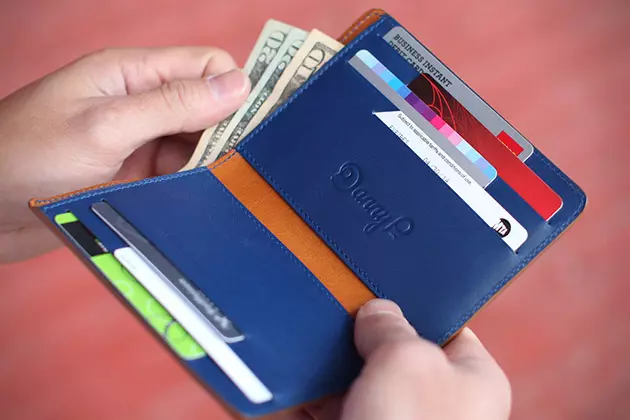 Кожаный чехол-бумажник для iPhone 5 от Danny P 3