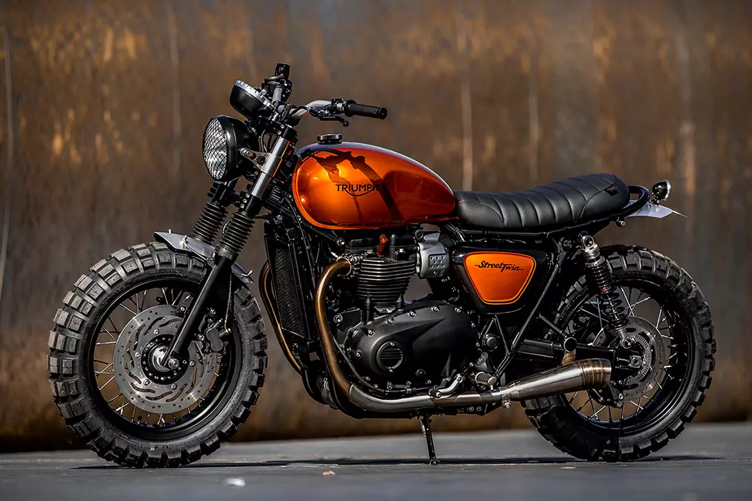 Triumph Street Twin dening Down & Out Cafe Racers