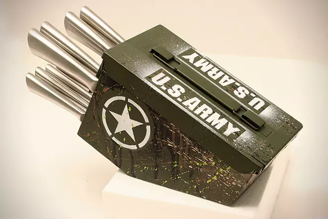 Delta Echo Ammo Box Knife Set 4