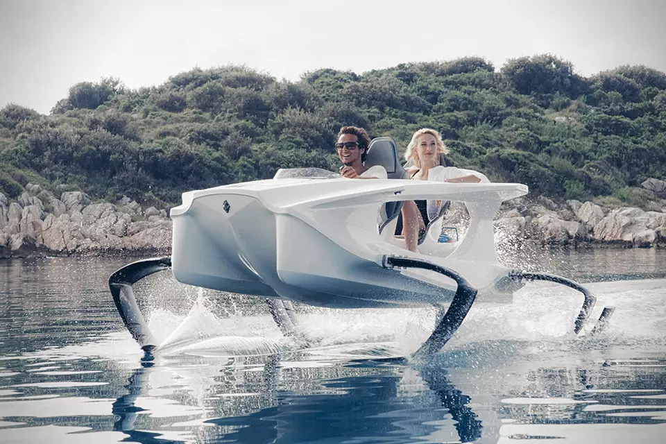 Perahu Peribadi Elektrik Quadrofoil