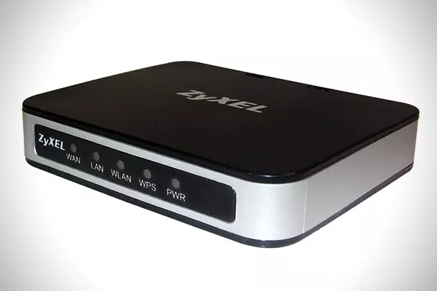 Router de călătorie ZyXel MWR102