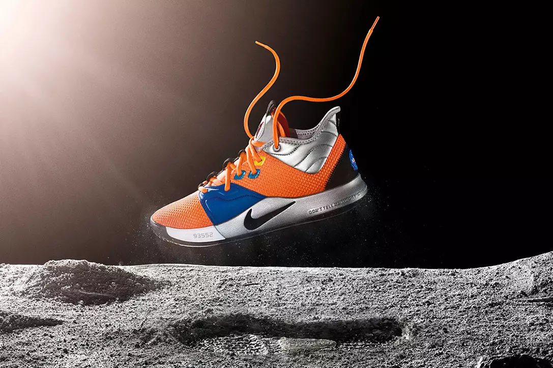 ស្បែកជើង Nike PG3 NASA 7633_1