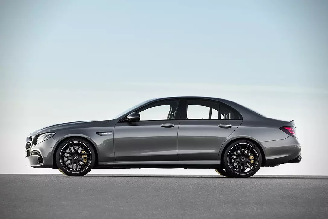 2018 mercedes benz amg e63 s limuzina 001