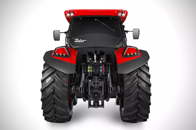 Pininfarina မှ Zetor Tractor ၆