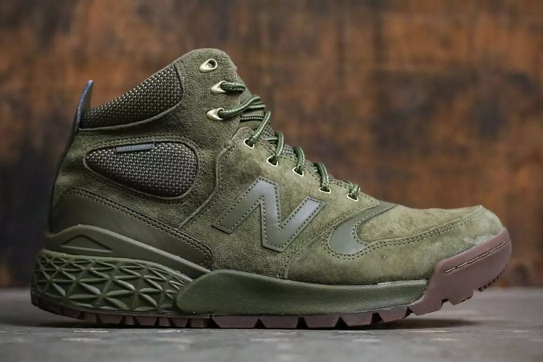 New Balance Fresh Foam Paradox Boots