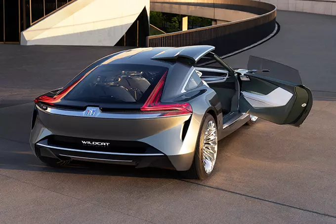 Buick Wildcat EV Concept 7870_2