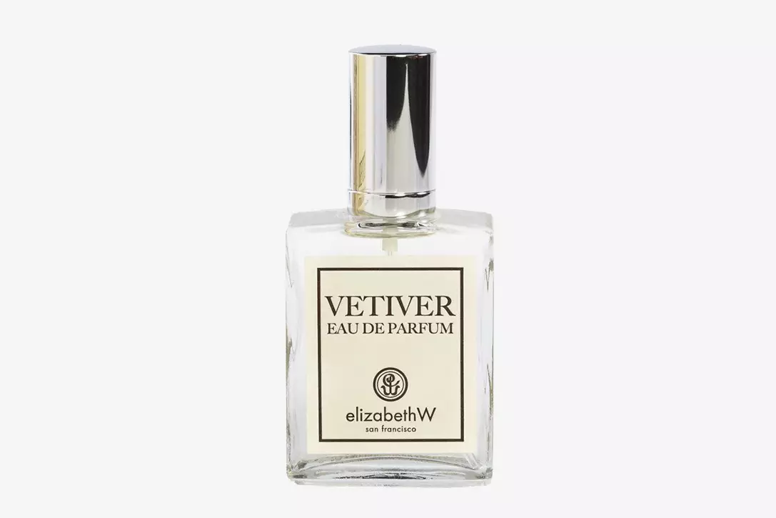 Sultry Scents: 15 Best Summer Colognes 7998_3