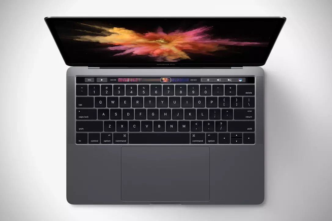 Apple MacBook Pro 2016 година