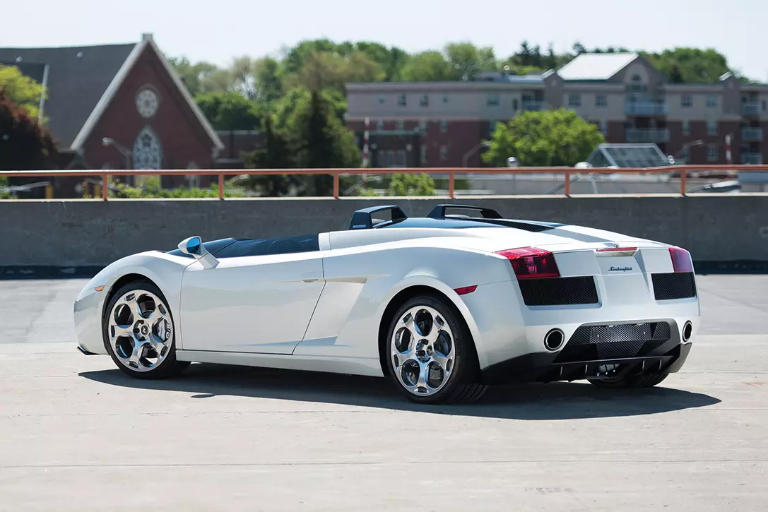 Аукціонний блок - Lamborghini Concept S 4