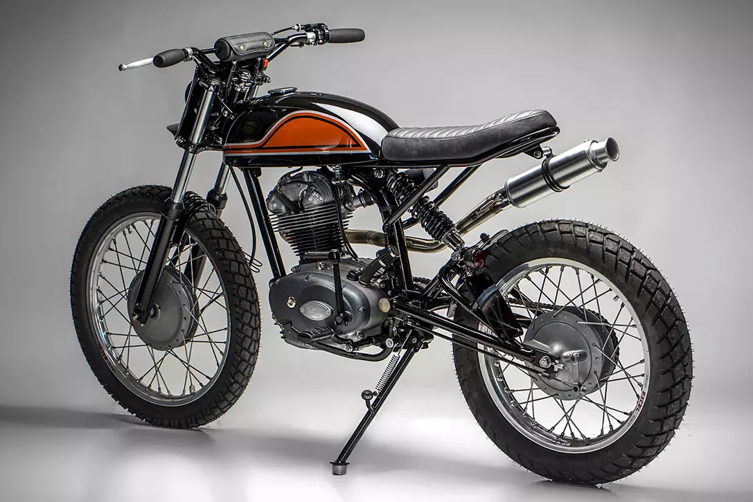 MotoRelic द्वारा 1965 'Dastardly Ducati' 250 Scrambler 8286_2