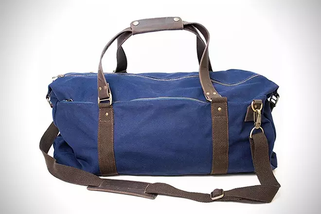 رحلة 001 Mt. Drew Duffel Bag