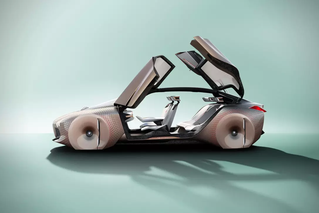 BMW Vision Next 100 Concept 03