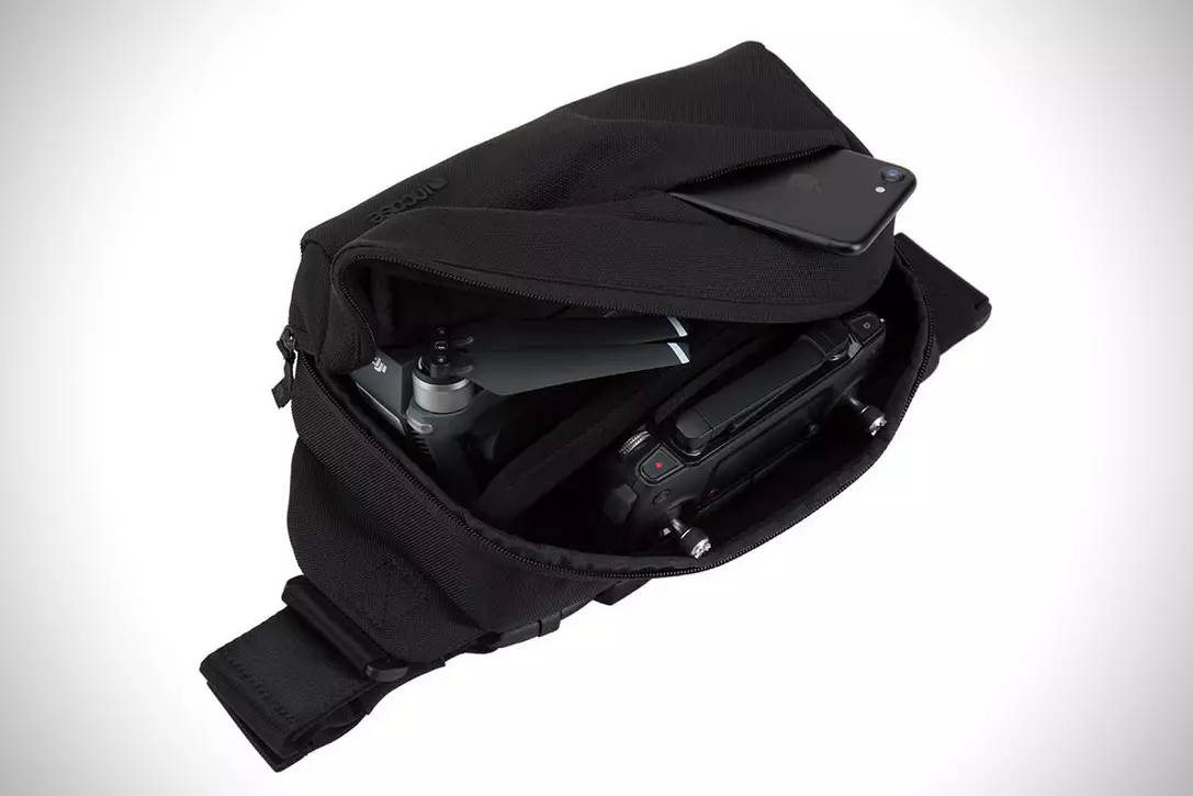 Bailiúchán Incase Drone Backpack 838_2