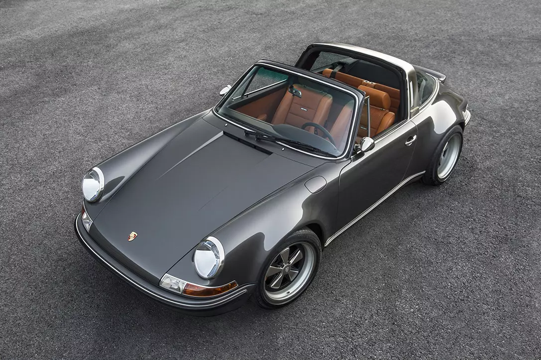 Porsche 911 Targa nga Singer Vehicle Design 2