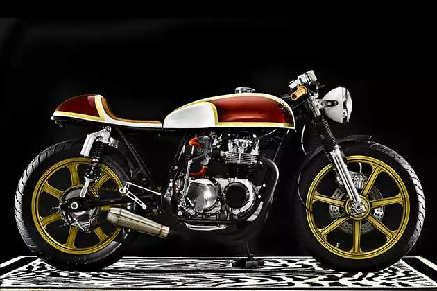 ਹੌਟ ਸੇਕ ਸਾਈਕਲ ਦੁਆਰਾ 1974 ਹੌਂਡਾ CB550K 'ਲੂਸੀ'