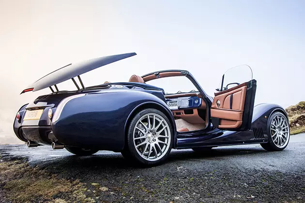 2015 Morgan Aero 8 ၄