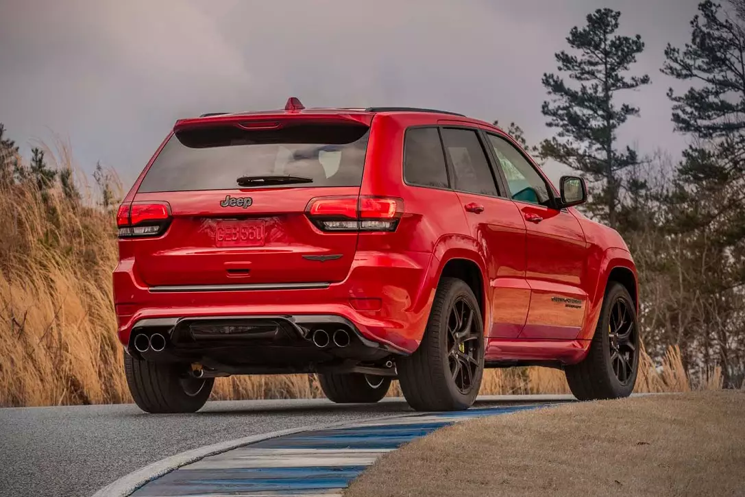 Jeep Grand Cherokee Trackhawk z roku 2018 886_3