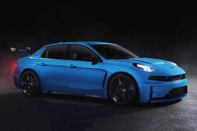 Lynk & Co. 03 Cyan Concept 8882_1