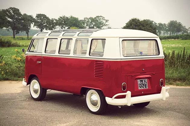 1965 Volkswagen Microbús de lujo de 21 ventanas 4