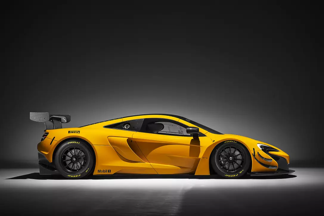 2016 жылғы McLaren 650s GT3 2