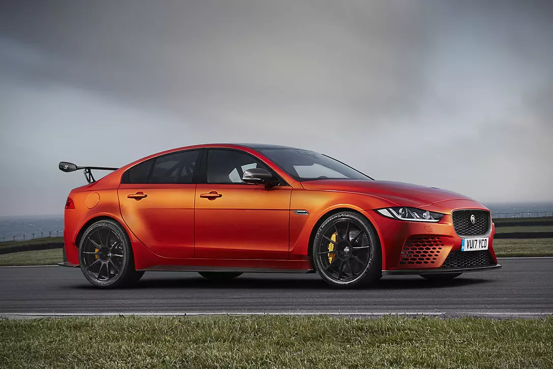 Projeto Jaguar XE SV 8 9033_3