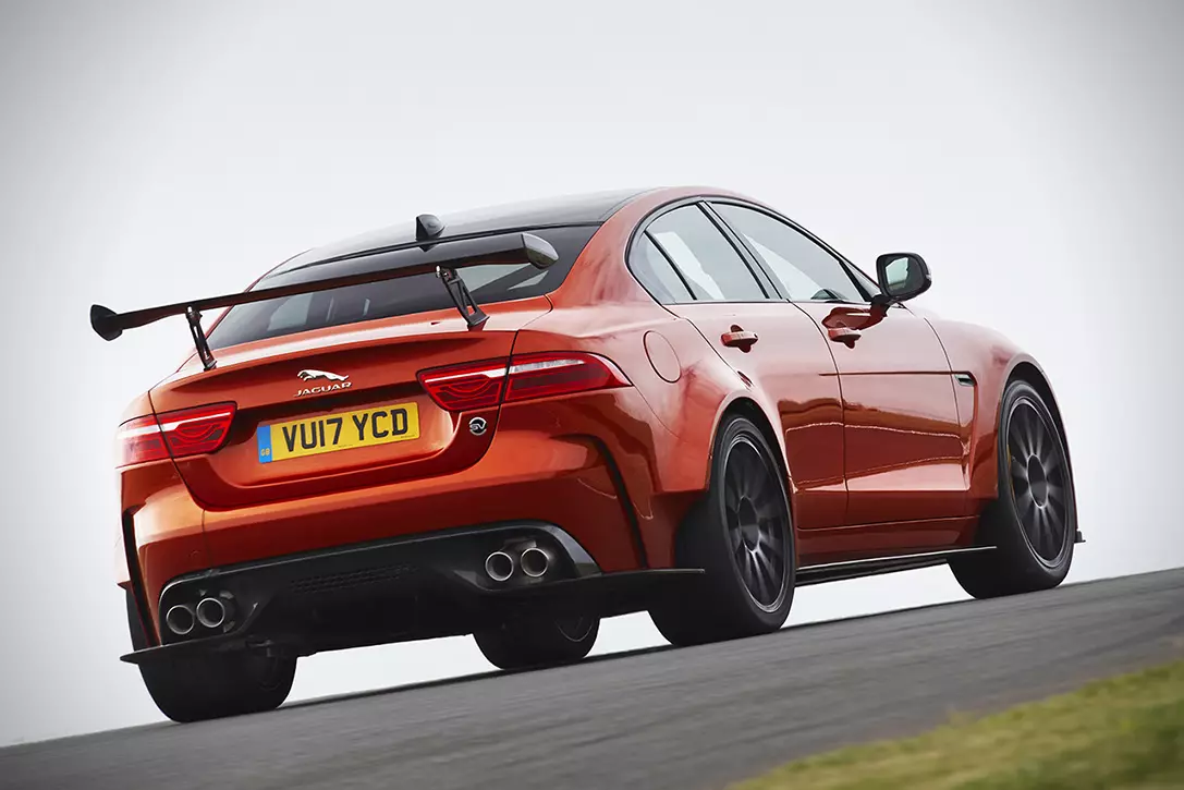 Jaguar XE SV Project 8 9033_4