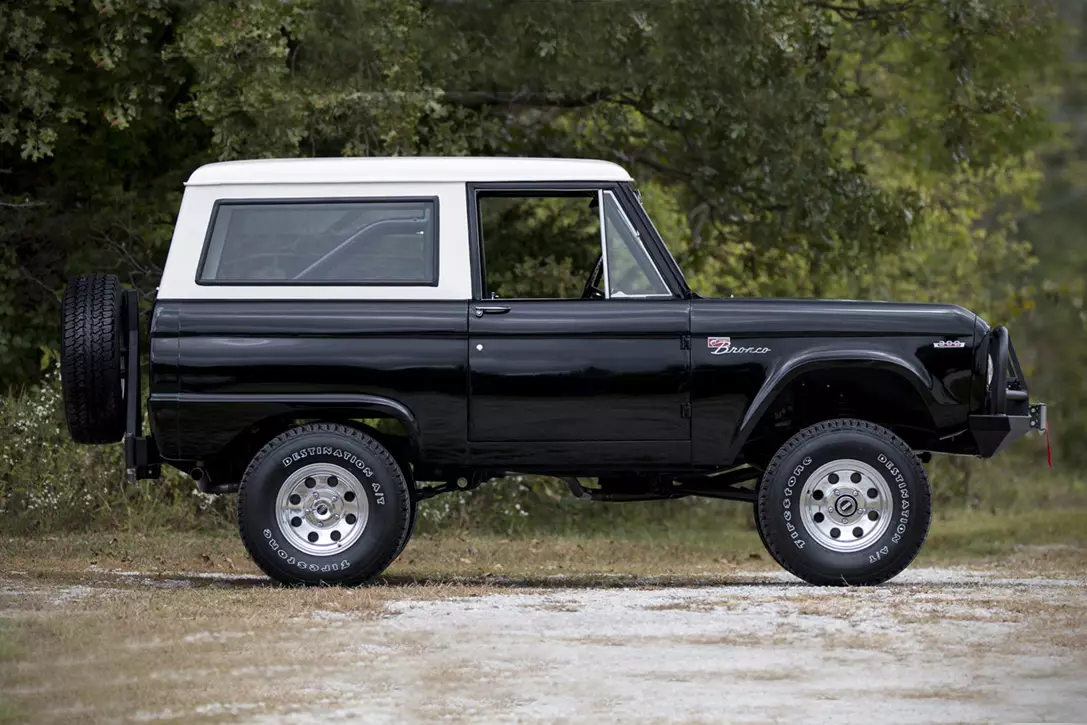 1972 yil FORD BRONCO 2