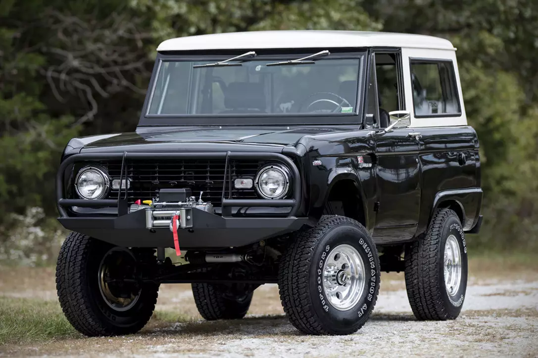 1972. gada FORD BRONCO 3