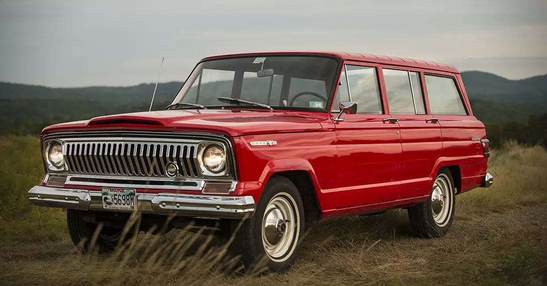 Auction Block: 1968 Jeep Wagoneer