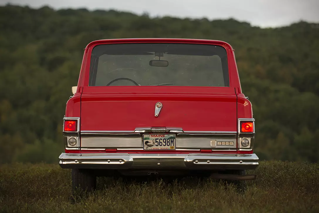 Blok Lelang: 1968 Jeep Wagoneer 918_4