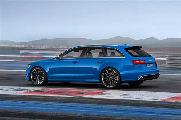 2014 Audi RS 6 Avant (5)