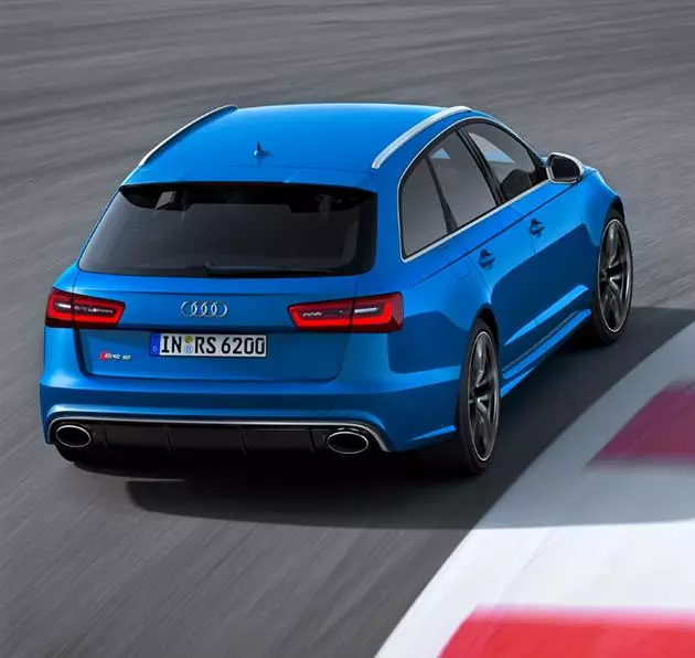 2014 Audi RS6 Avant (3)