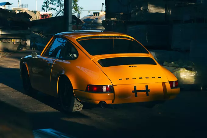 1972 Porsche 911 2.4T Oel Klappe 'Heidi', Timeless Garage 9198_2