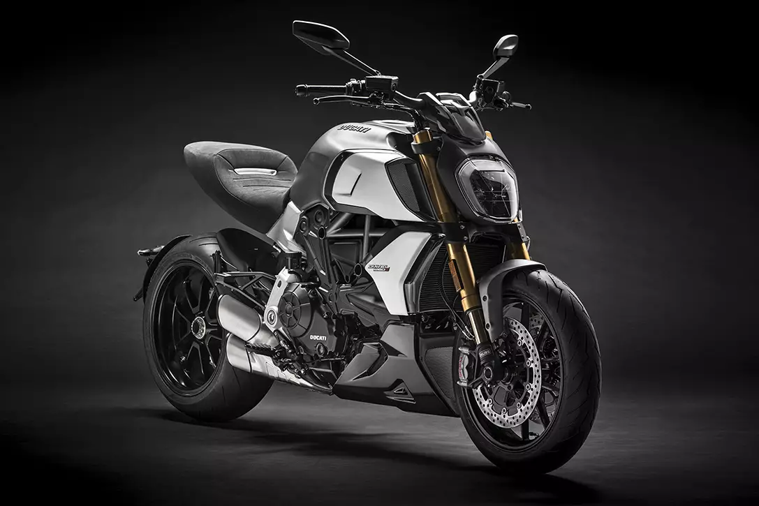 2019 Ducati Diavel 1260 9308_1