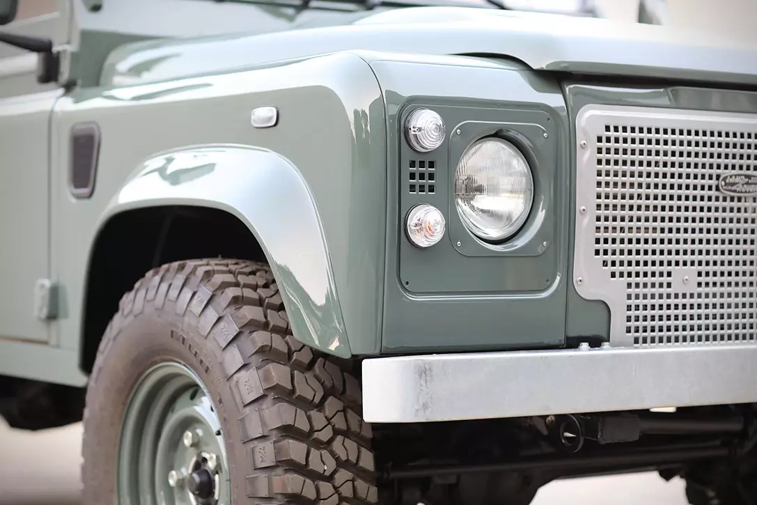 Land Rover Defender D90 Keswick Green 9460_1