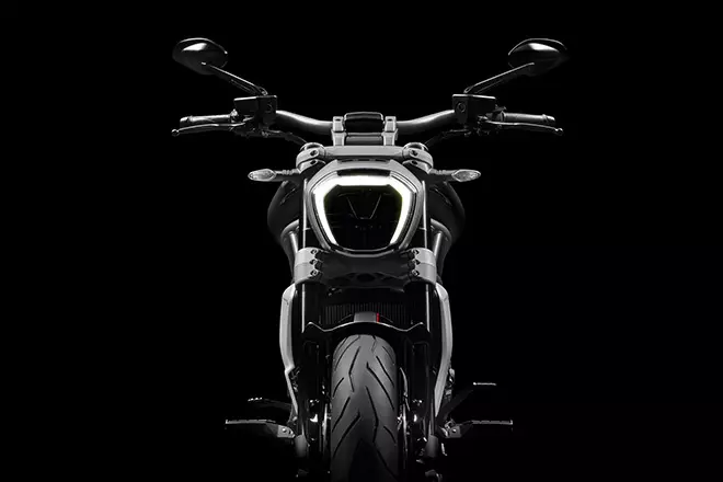 Ducati XDiavel 4 2016