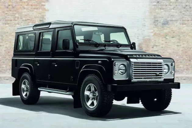 2015 Land Rover Defender สีดำและสีเงิน แพ็ค 5