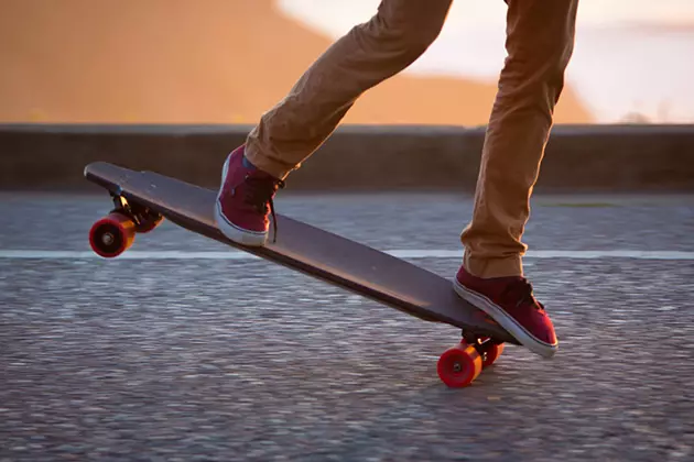 Monolith Electric Skateboard 3