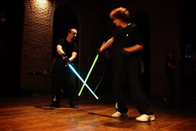 Ludosport Lightsaber жауынгерлік академиясы