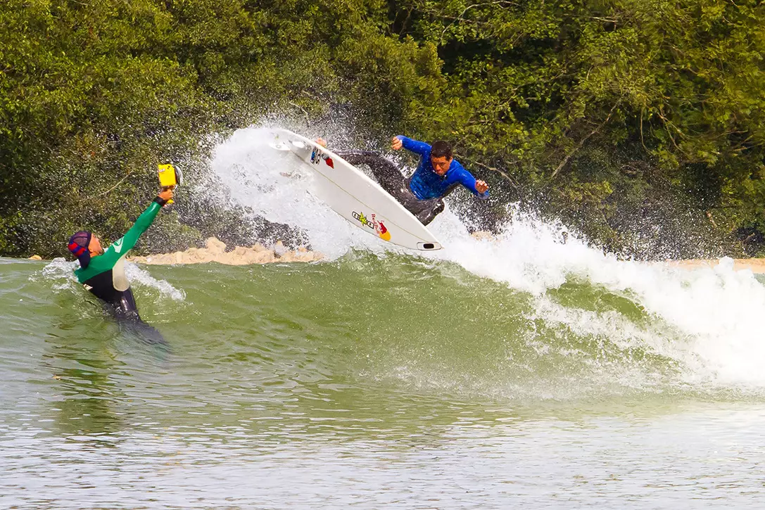 Surf Snowdonia 3