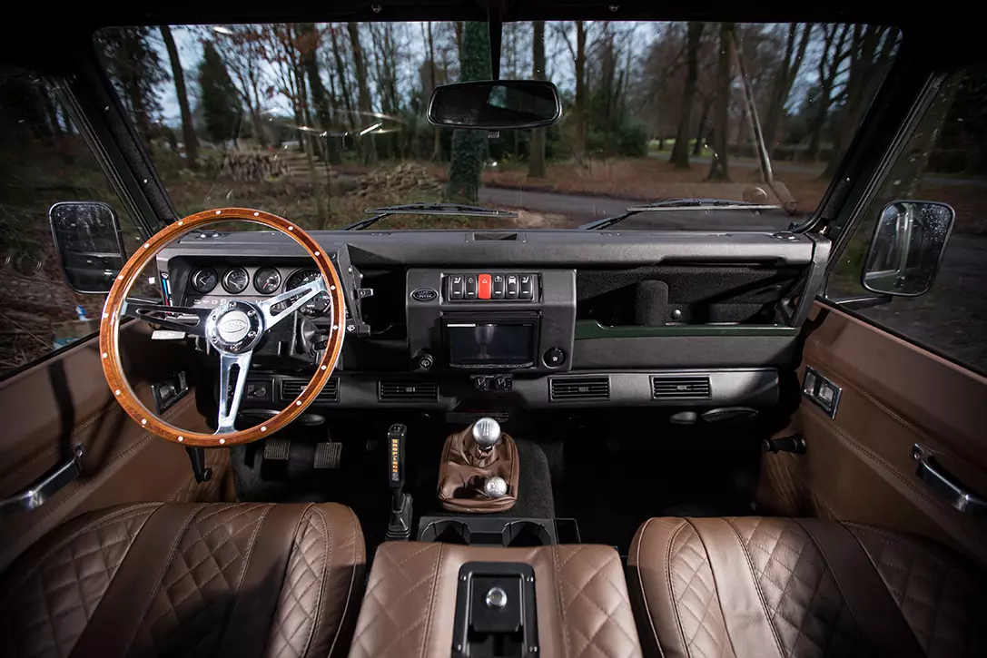 Arkonik의 Land Rover Defender 110 'Koop' 9712_5