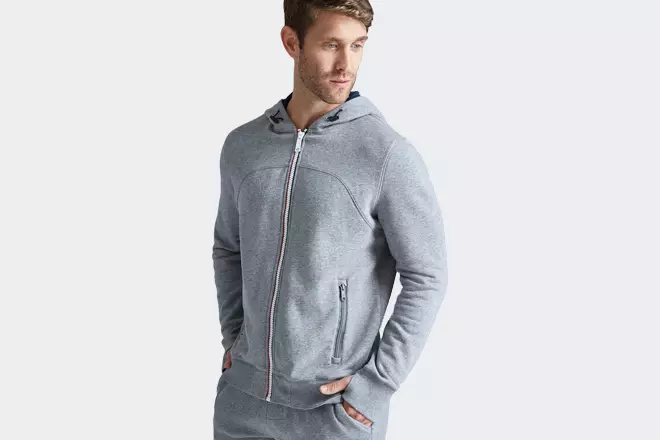 Thermal Threads: 15 Best Men's Workout Sweatshirts 9792_4