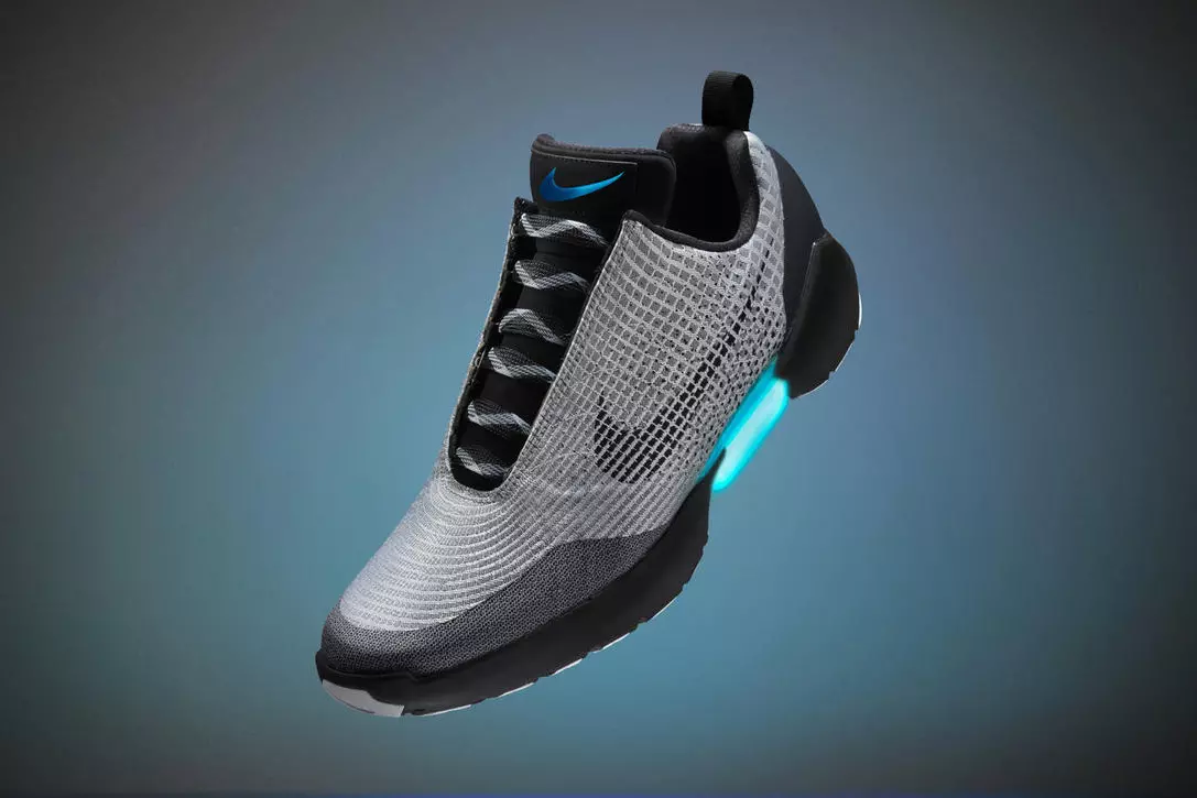 Nike HyperAdapt 1.0 01